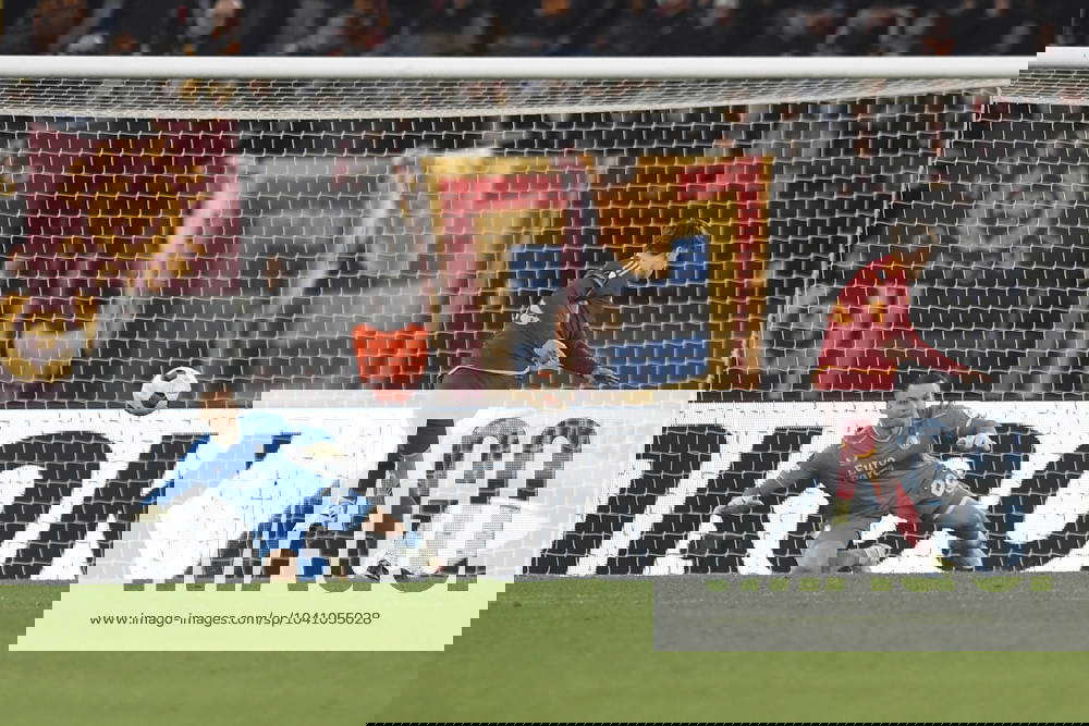 Nicola Zalewski of AS Roma scores the goal on penalty during the Europa ...