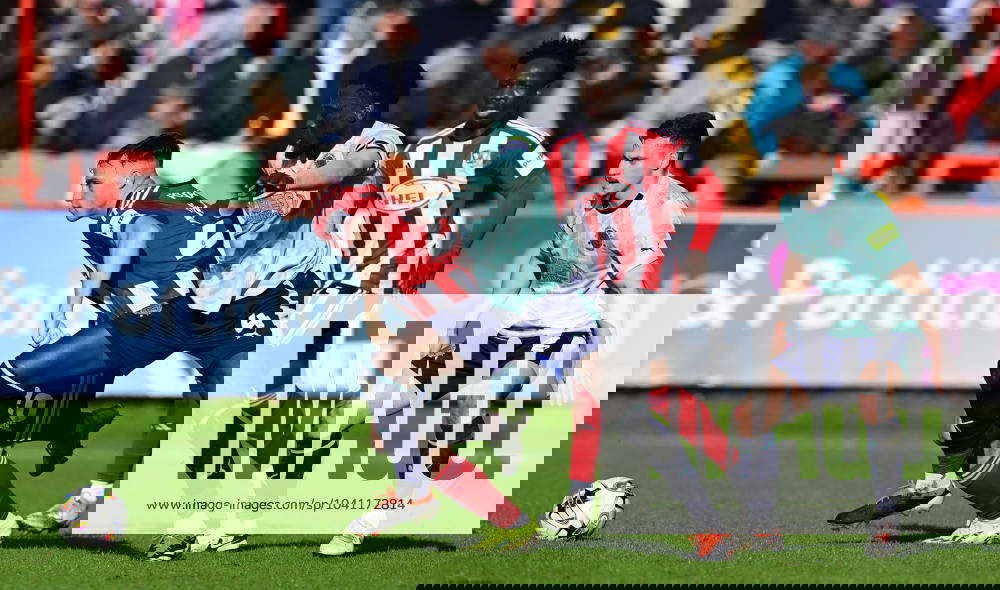 Exeter City v Fleetwood, Exeter, UK - 24 Feb 2024 Luke Harris of Exeter ...