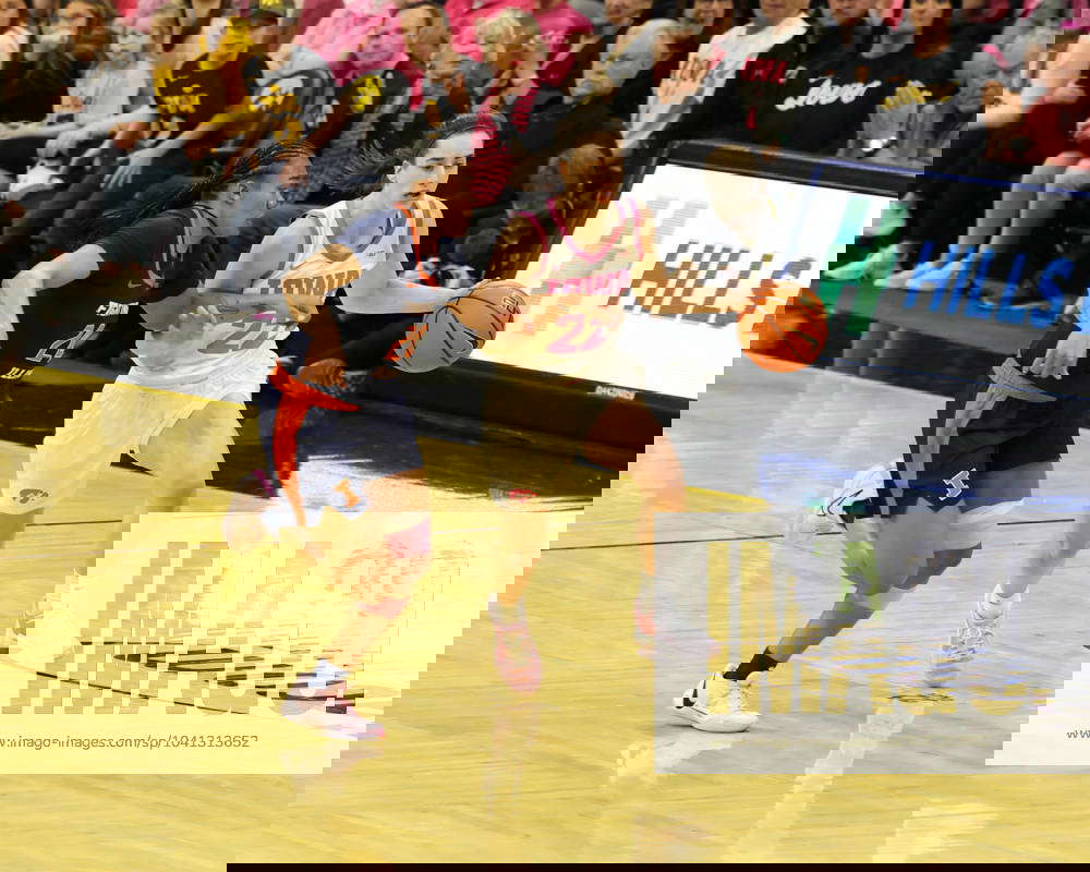 NCAA, College League, USA Womens Basketball: Illinois at Iowa Feb 25, 2024; Iowa City, Iowa, USA