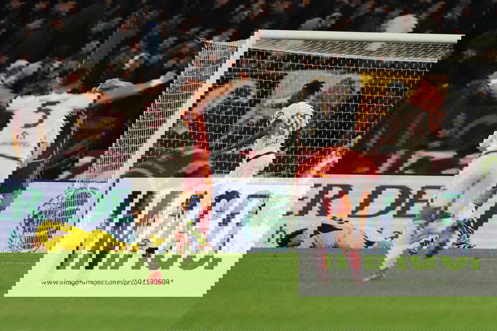 Italian soccer Serie A match - AS Roma vs Torino FC Rome, Italy 26.02.2024: Zapata of Torino score