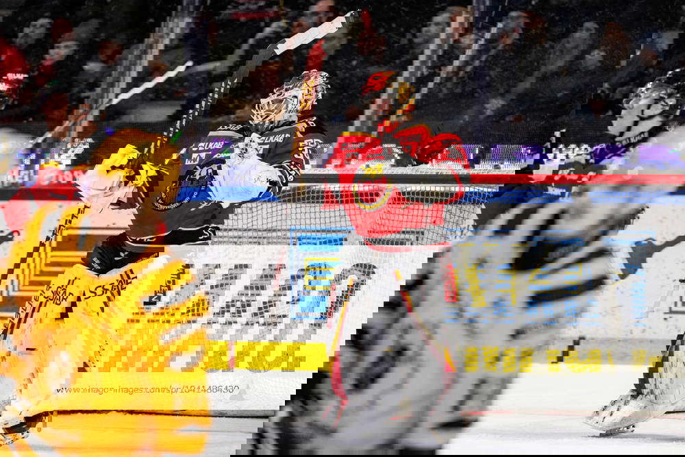 Luleas goalkeeper Joel Lassinantti cheers after the SHL ice hockey match between Lulea and