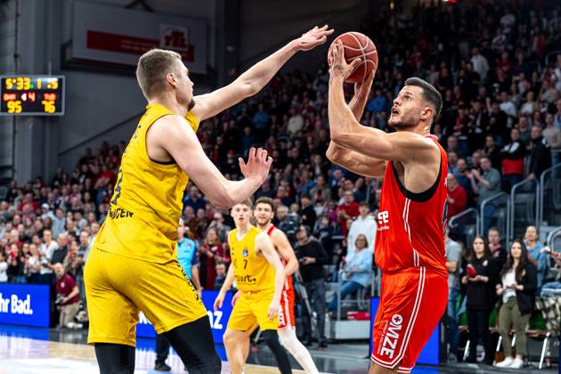 Filip Stanic Bamberg Baskets, 65 Bamberg Baskets easyCredit BBL ...