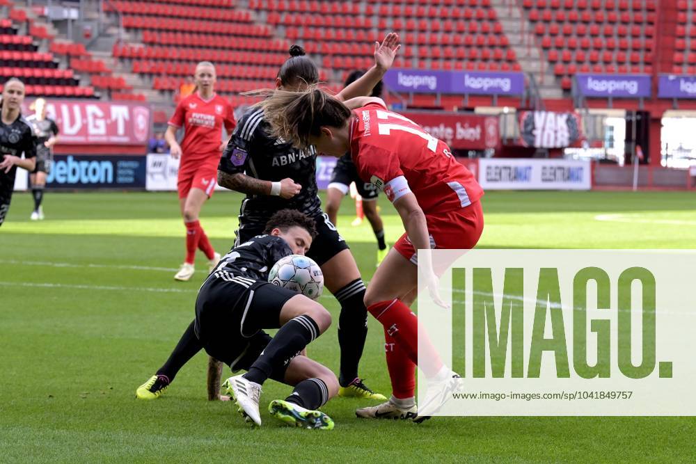 ENSCHEDE - (l-r) Kay Lee de Sanders of Ajax, Sherida Spitse of Ajax ...