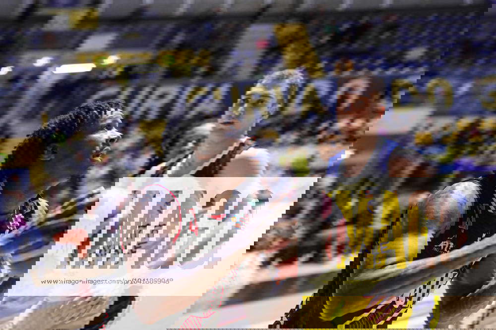 21 Dominique Archie (Sella Cento) during Reale Mutua Torino vs Sella ...