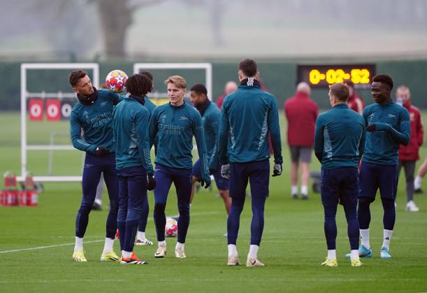 Arsenal Training Session - March 11th - Sobha Realty Training Centre ...