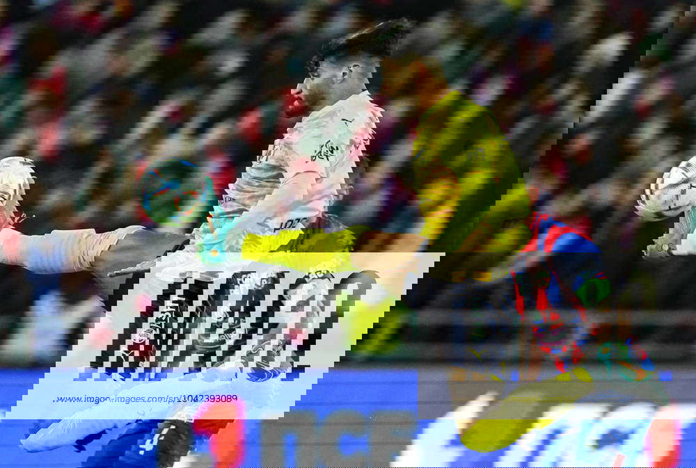 RUSSIA, MOSCOW - : Rostov s Mohammad Mohebi strikes the ball in Leg 2 ...