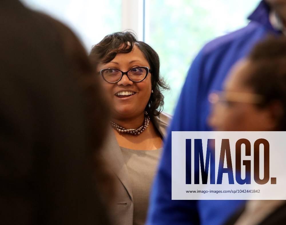 Syndication: The Daily Times Delegate Sheree Sample-Hughes at a press ...