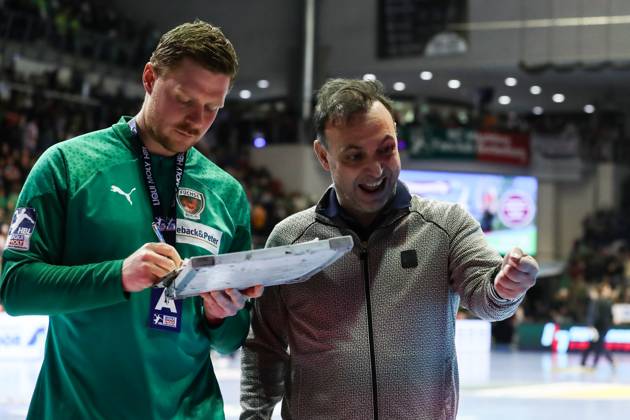 Manager Bob Hanning und Kjetil STRAND, HSV Hamburg - Reinickendorfer ...