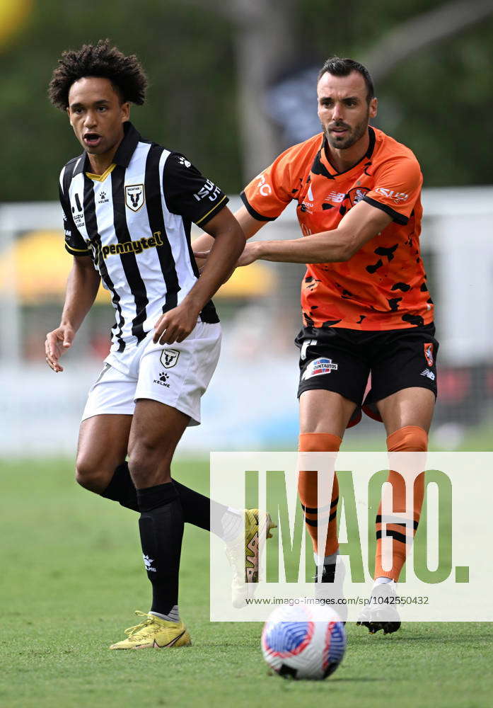 ALEAGUE ROAR MACARTHUR, Kealey Adamson (left) of the Bulls takes on ...