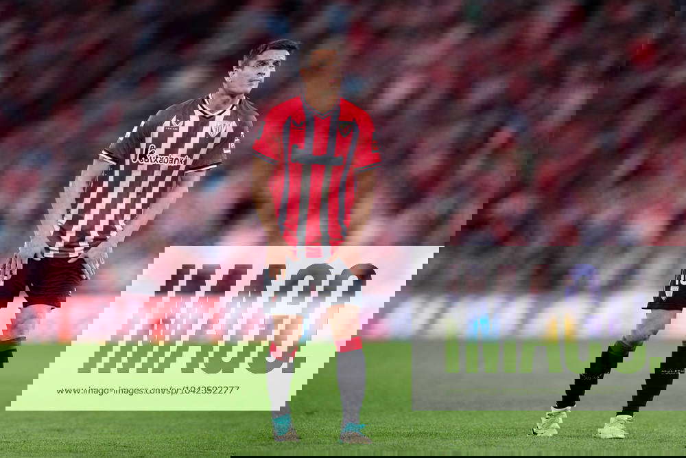 Bilbao, Vizcaya, SPAIN: Inigo Ruiz de Galarreta of Athletic Club looks ...