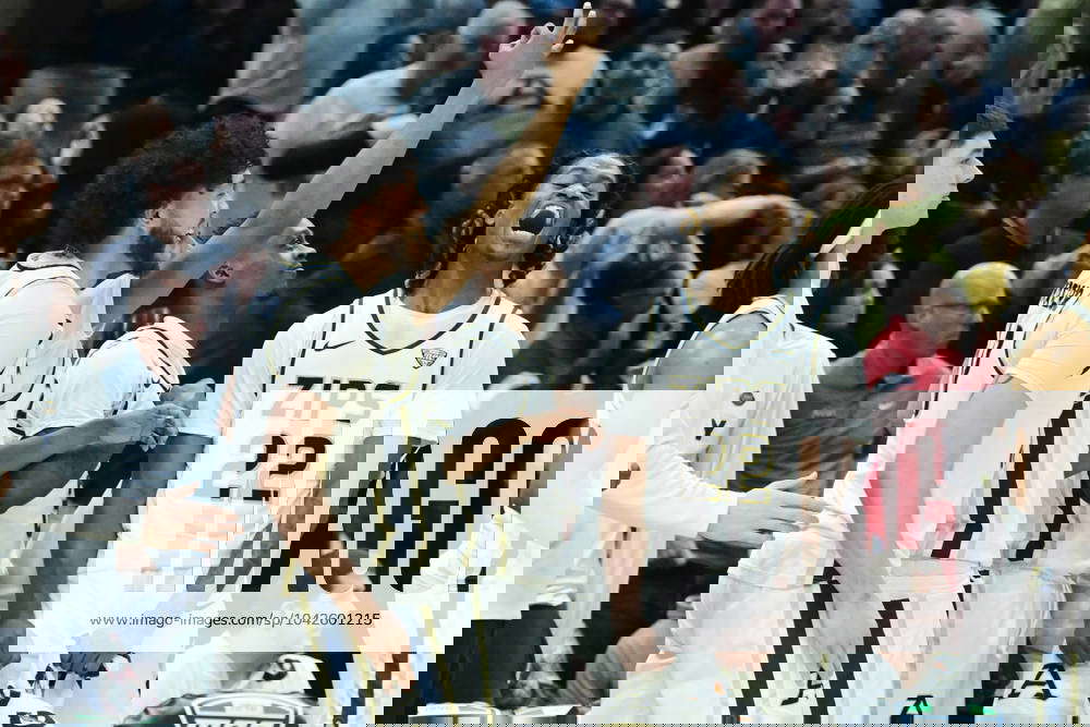 NCAA, College League, USA Basketball: MAC Conference Tournament ...