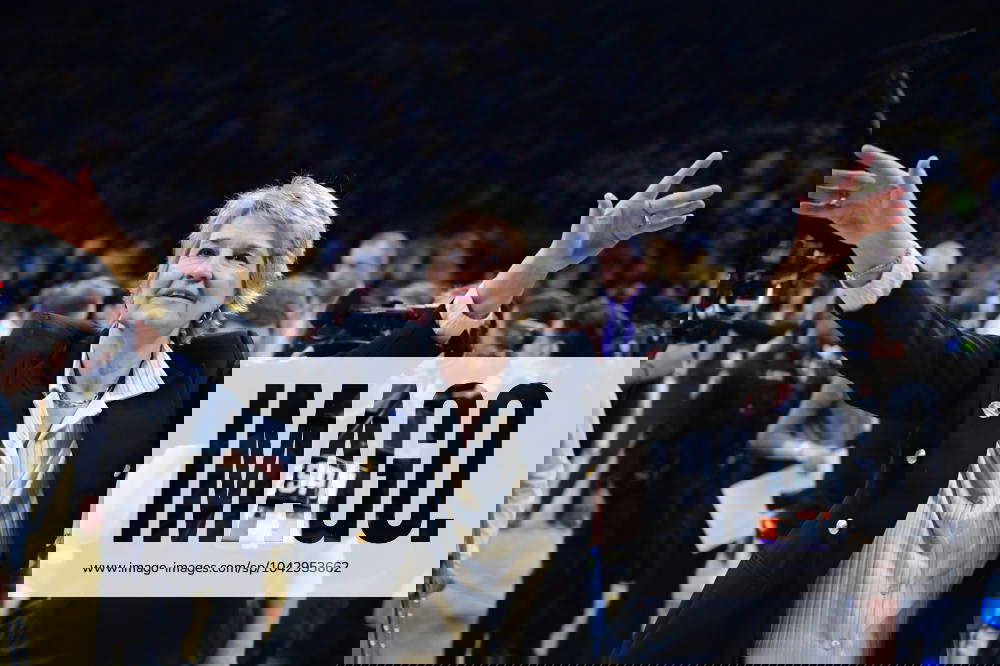 IOWA CITY, IA - MARCH 25: Iowa head coach Lisa Bluder greets the crowd ...