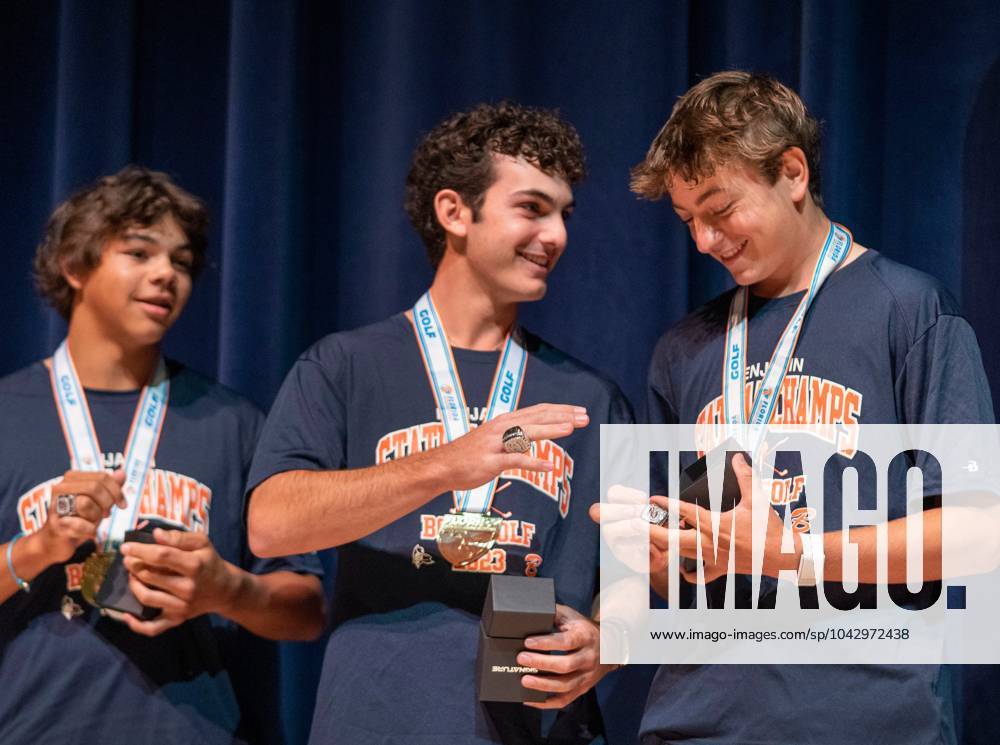 Syndication: Palm Beach Post Jake Valentine, right, Luke Wise, center ...