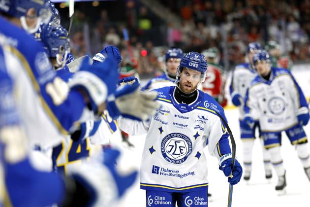 GÖTEBORG, SWEDEN 20240330 Leksands 14 Oskar Lang tv makes 1 1 during s ice hockey game in the