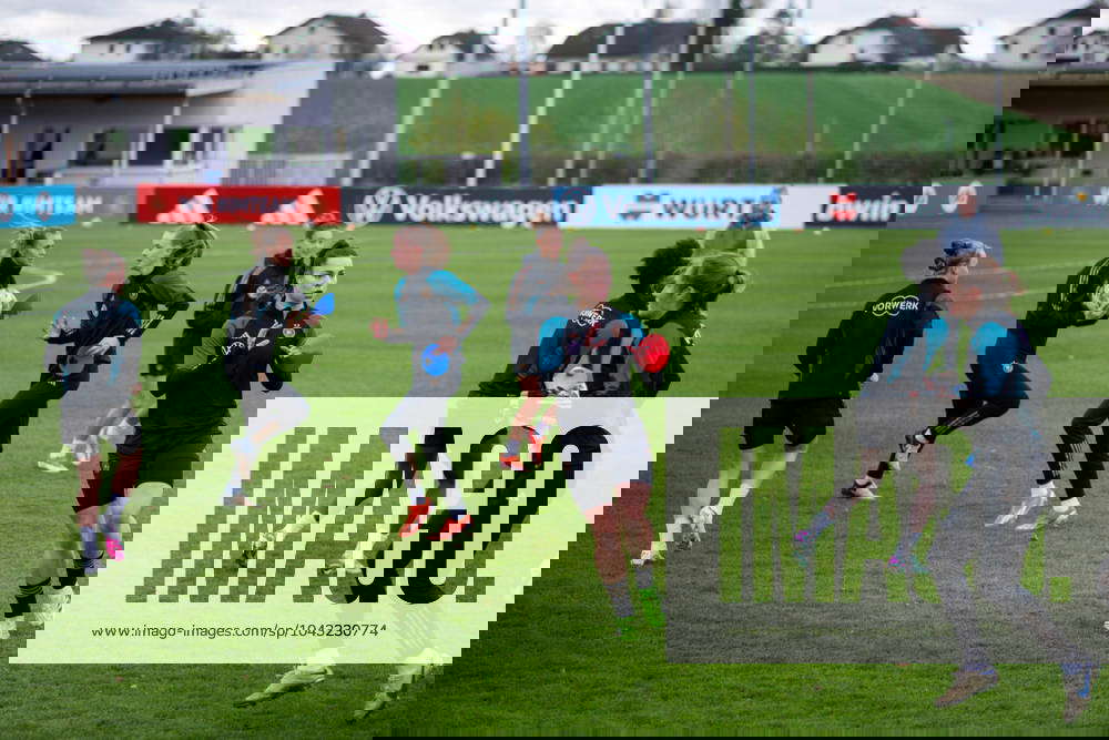 Lena Oberdorf Germany, 06 , Sydney Lohmann Germany, 08 and team during ...