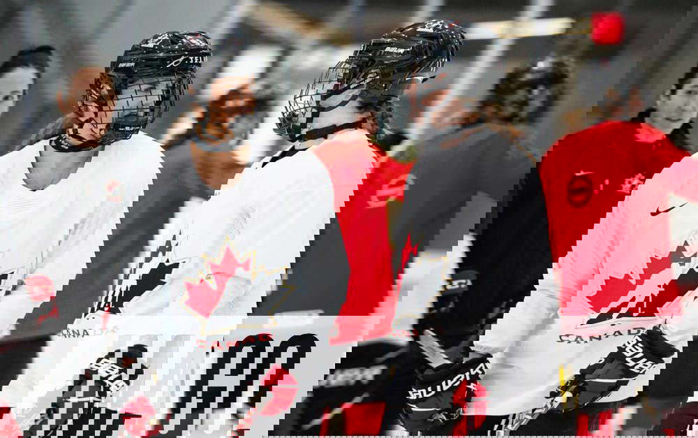 Syndication: Utica Observer Dispatch Team Canada takes to the ice for ...