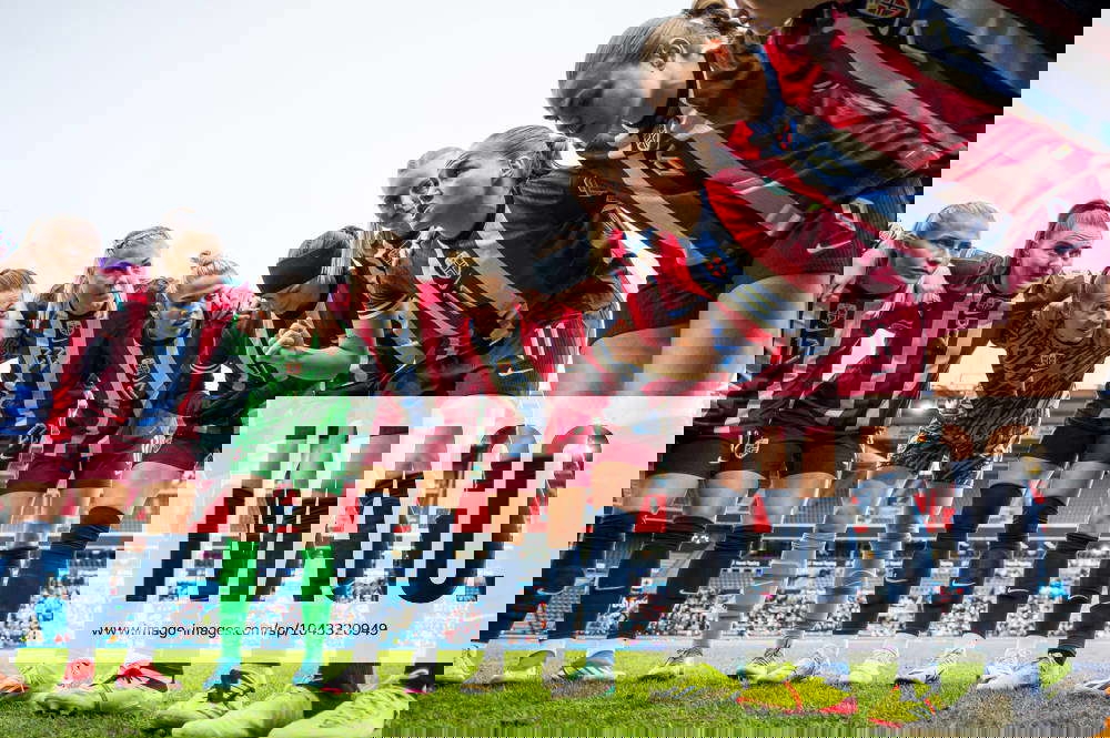 Thea Bjelde, Vilde Boe Risa, Cecilie Haustaker Fiskerstrand, Sophie ...