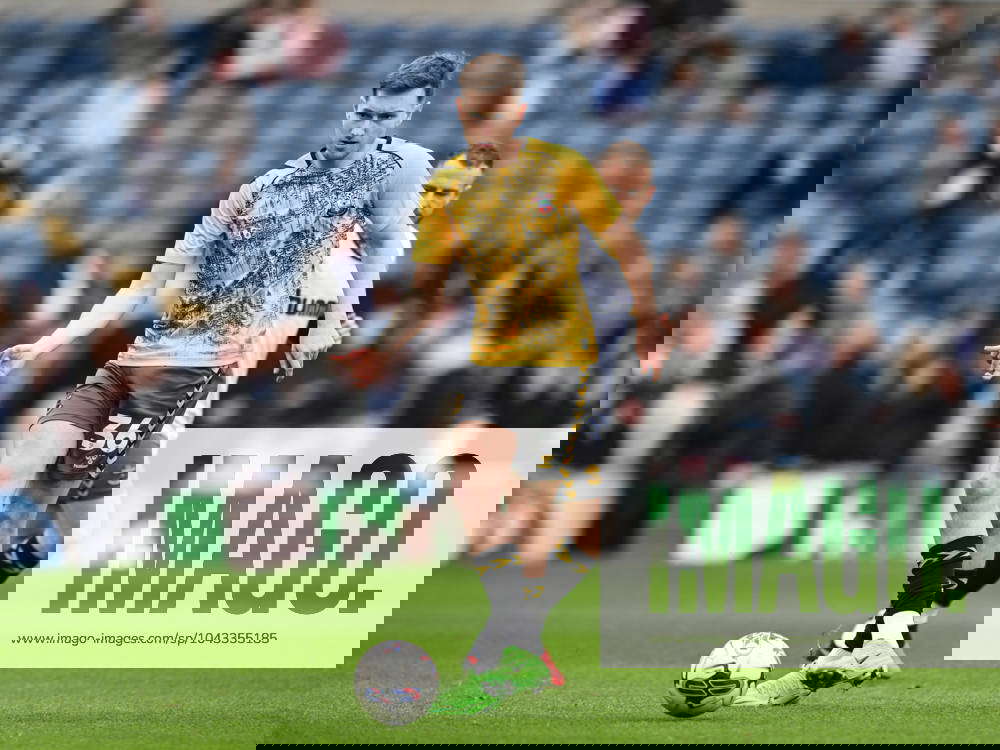 David Brooks of Southampton warms up Blackburn Rovers v Southampton ...