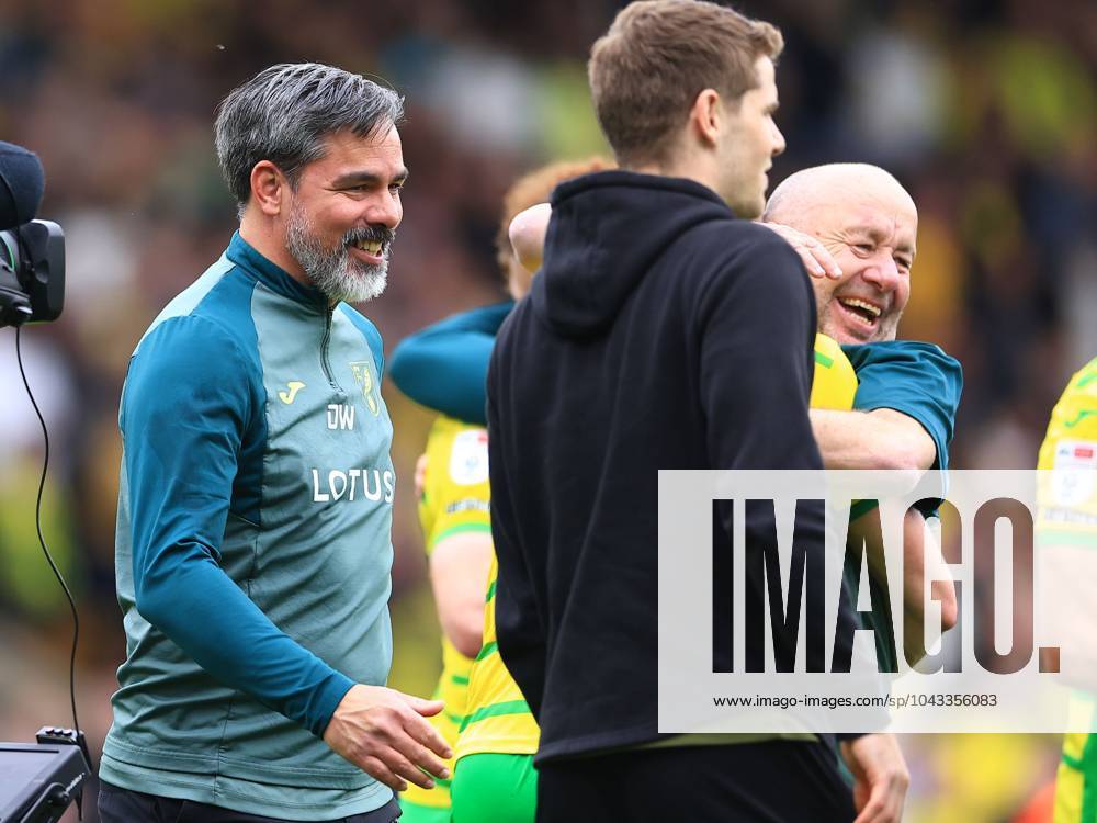 Norwich Manager David Wagner celebrates with players and staff at full ...