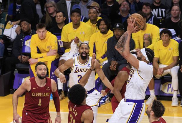 April 7, 2024, Los Angeles, California, USA: Anthony Davis 3 of the Los ...