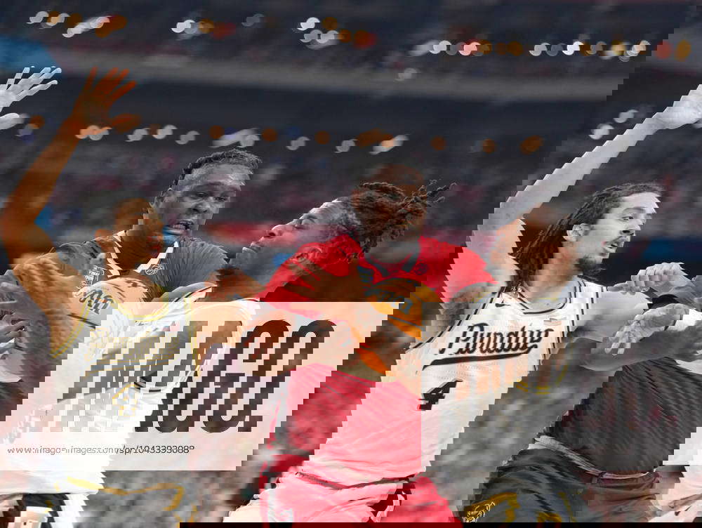 NCAA, College League, USA Basketball: Final Four National Semifinal-NC ...