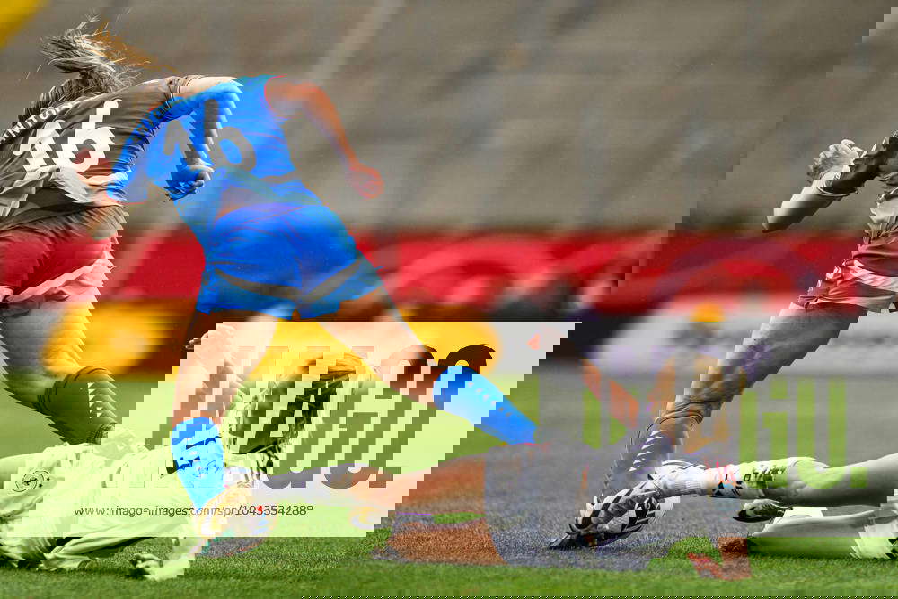 AACHEN, GERMANY - 9 APRIL, 2024: Elisa Senss, The football match of ...