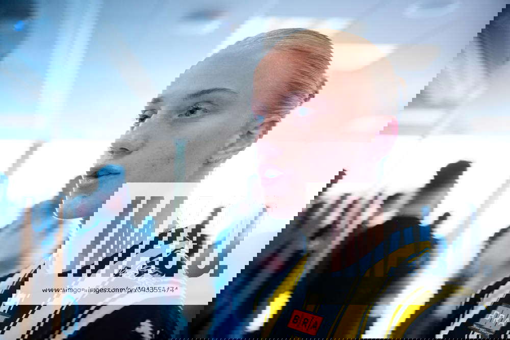 Anna Sandberg, Häcken, is interviewed during Damallsvenskans opening ...