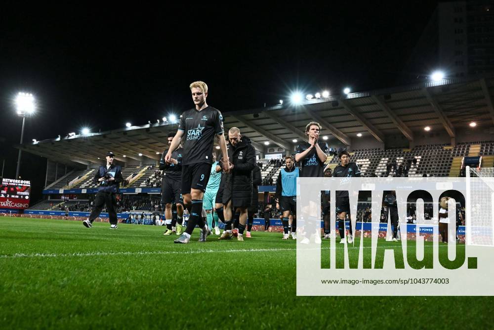 OH Leuven vs KAA Gent Jonathan Braut Brunes of OHL, Jon Dagur ...