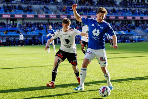 Eliteserien i fotball 2024: Molde - Odd Molde 20240417. Odds Casper ...