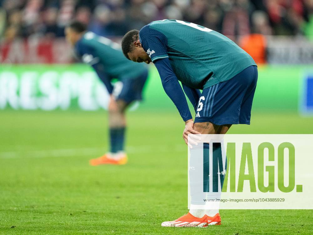 Gabriel FC Arsenal London, 06, is disappointed, dissatisfied, negative ...