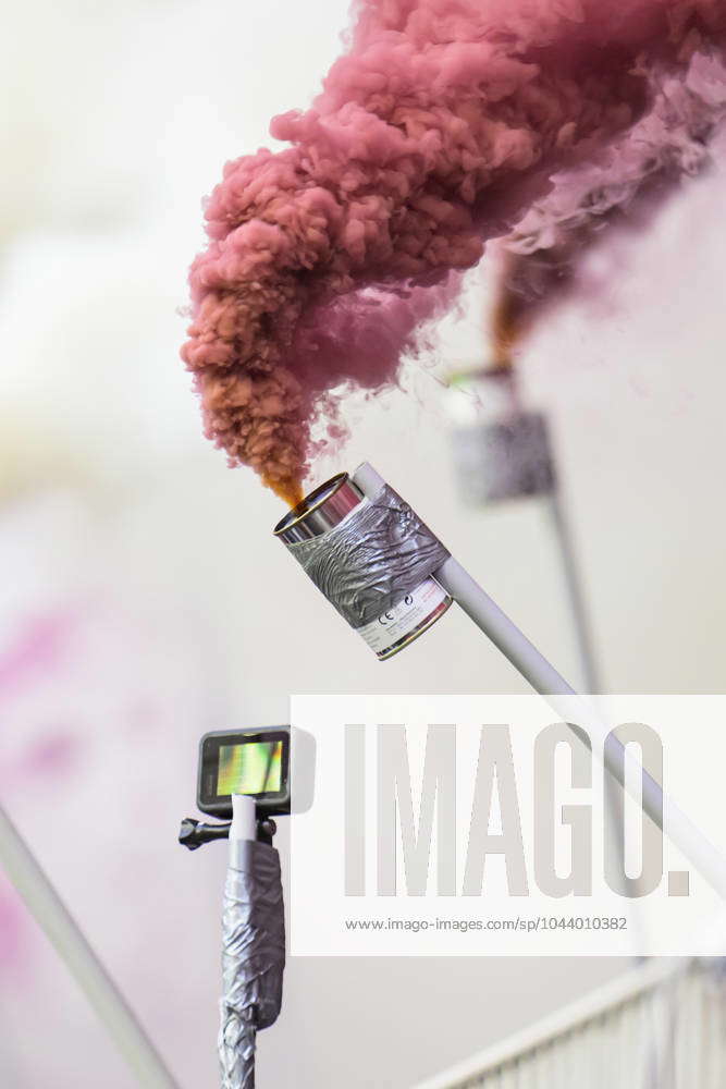 Smoke pots, fog pots, pyro, fireworks, fan block, color, 1 FC Union ...