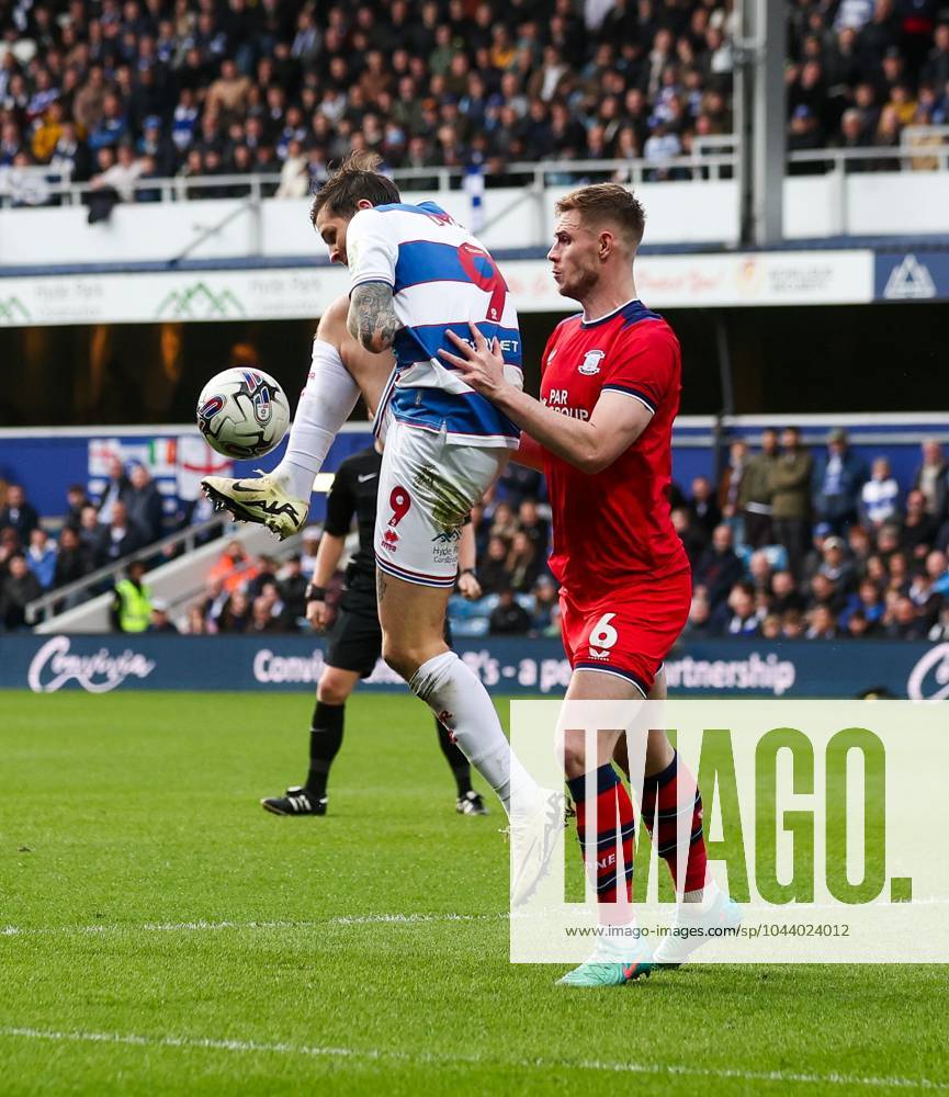 Lyndon Dykes of QPR & Andrew Hughes of Preston North End Queens Park Rangers v Preston North End