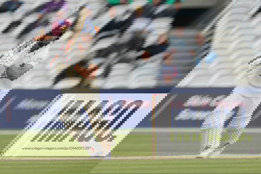 Nathan Fernandes of Middlesex during the Vitality County Championship ...