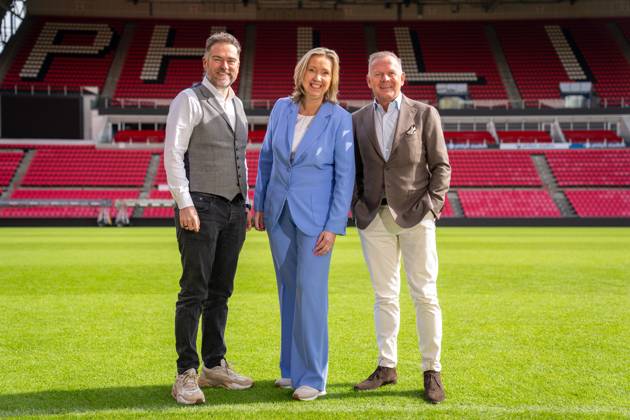 EINDHOVEN, Philips Stadion, 22-04-2024, season 2023 2024, Raad van ...