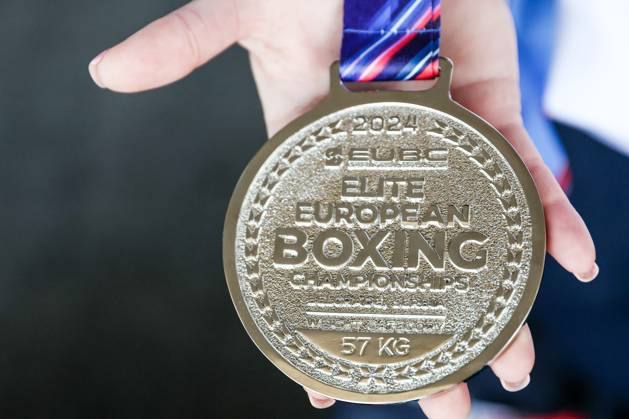 RUSSIA, MOSCOW - APRIL 30, 2024: Russian boxer Daria Abramova shows her ...