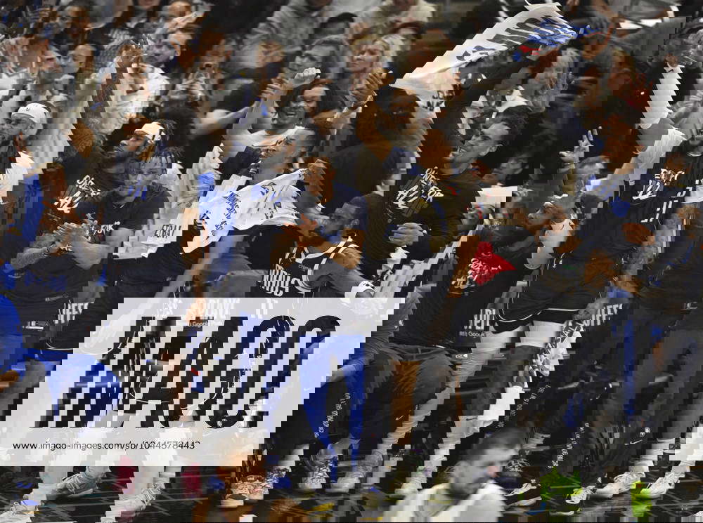 LOS ANGELES, CA - MAY 01: The Dallas Mavericks bench cheers while ...