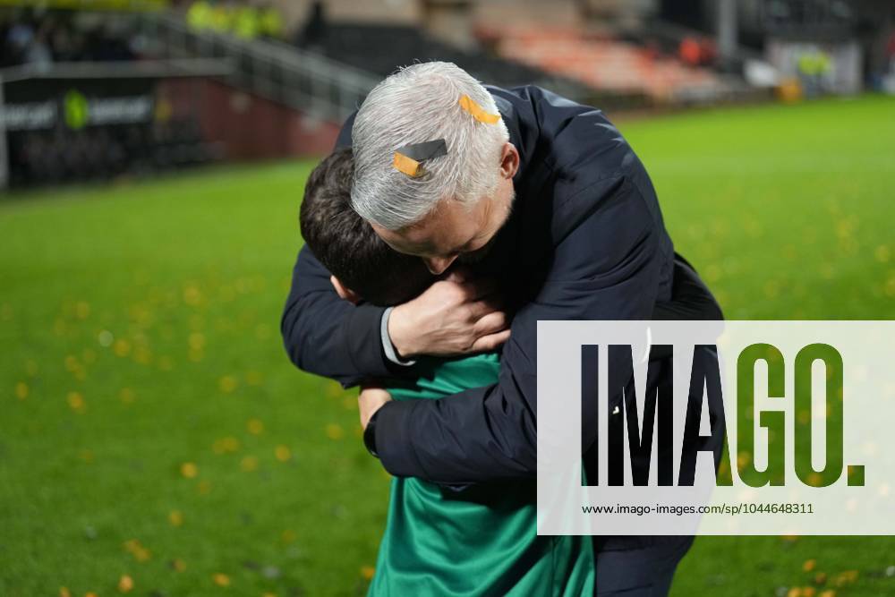 Jim Goodwin, manager of Dundee United with his son at the final whistle ...