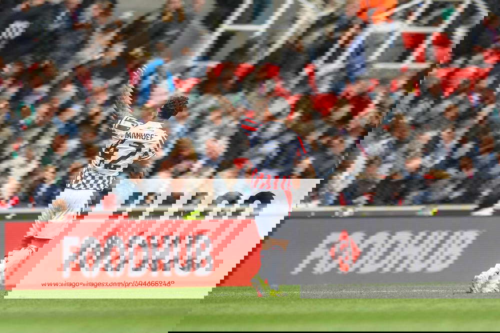 Stoke City v Bristol City Sky Bet Championship Million Manhoef of Stoke ...