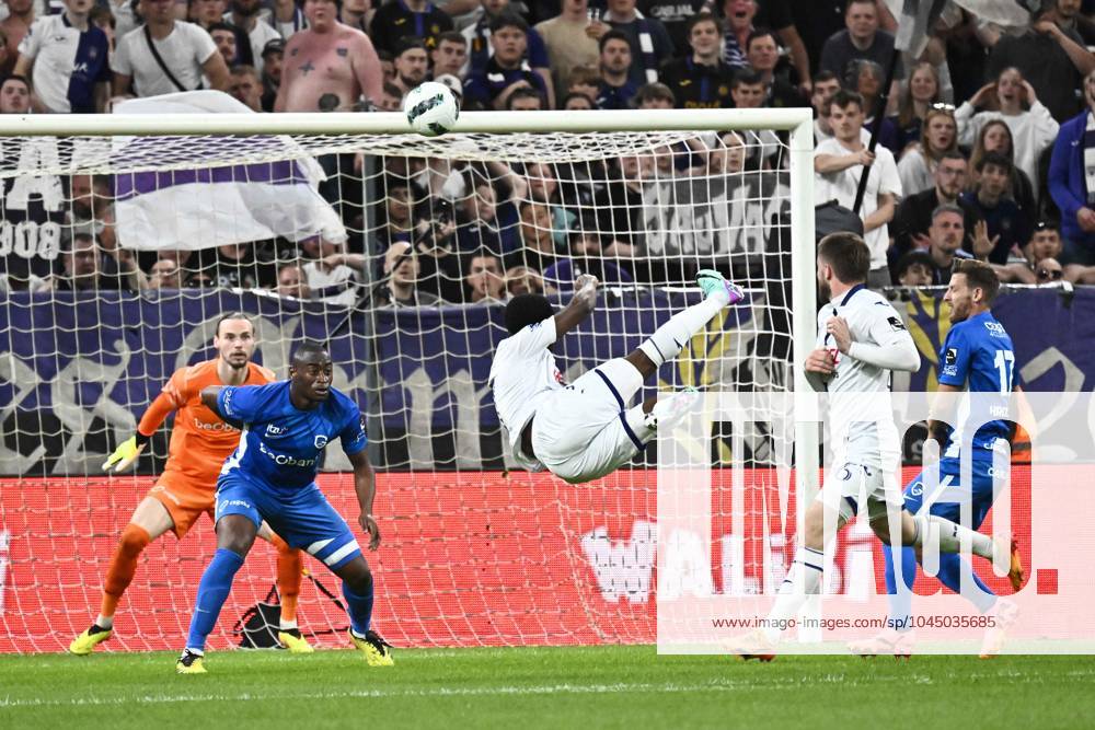 RSC Anderlecht vs KRC Genk Francis Amuzu of Anderlecht pictured in ...