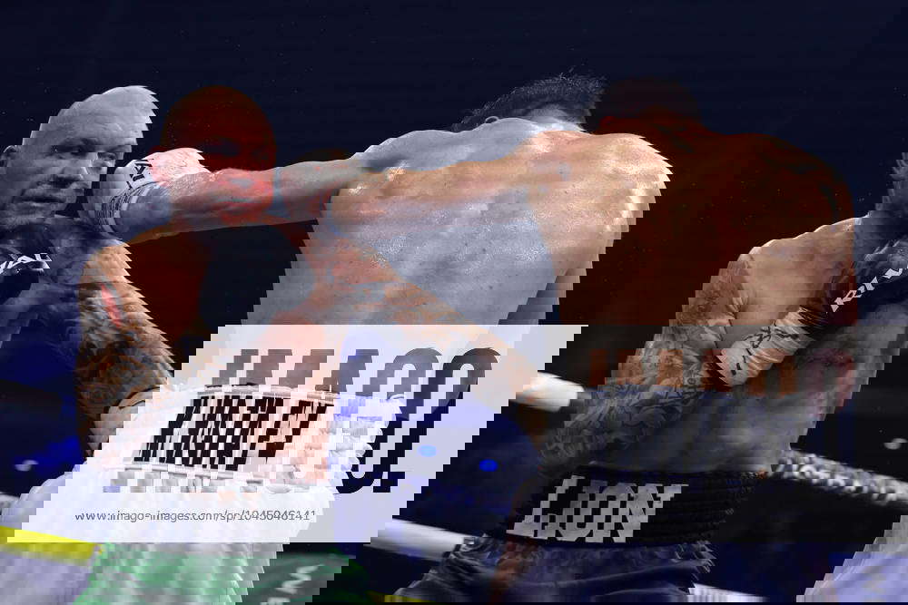 BOXING KAMBOSOS LOMACHENKO, Imam Khataev of Russia lands a punch on ...