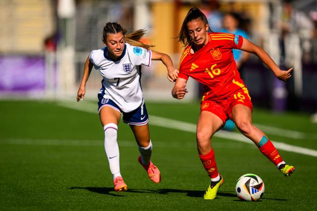 Erica Parkinson of England and Clara Serrajordi of Spain during the ...