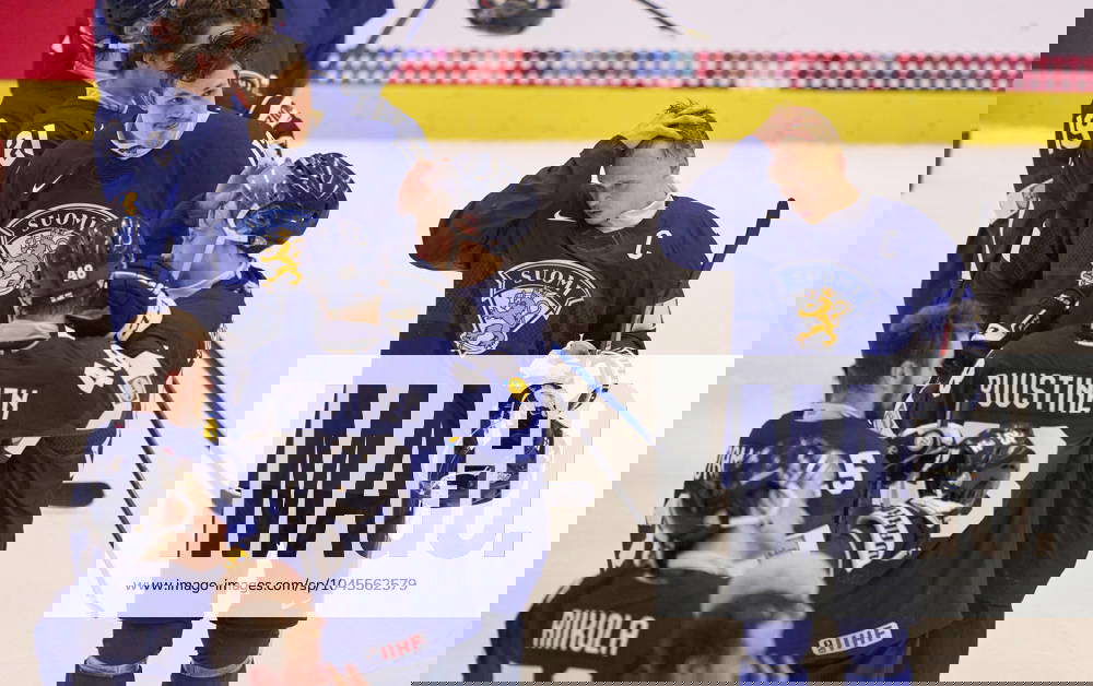 Team Finland sad, in the quarterfinal match SWEDEN - FINLAND of the ...