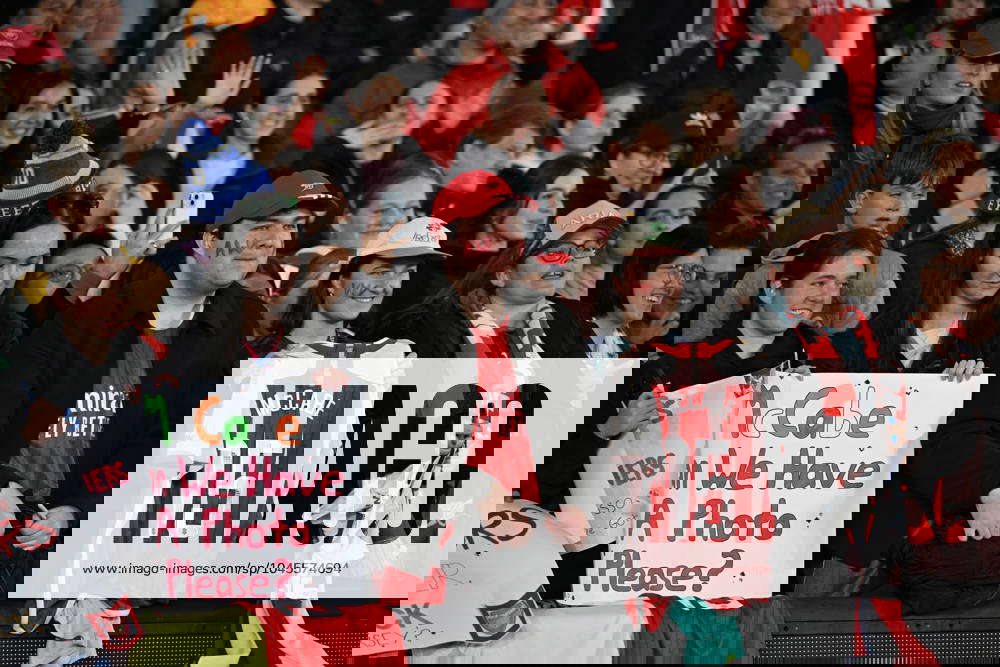 SOCCER ALL STARS ARSENAL WOMEN, Fans show support during the A-League ...