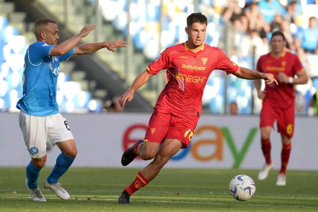 NAPLES, ITALY - MARCH 26: MEDON BERISHA of U.S.LECCE i during the Serie ...