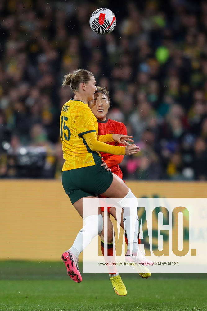 SOCCER AUSTRALIA CHINA WOMEN, Clare Hunt of the Matildas and Wurigumula ...