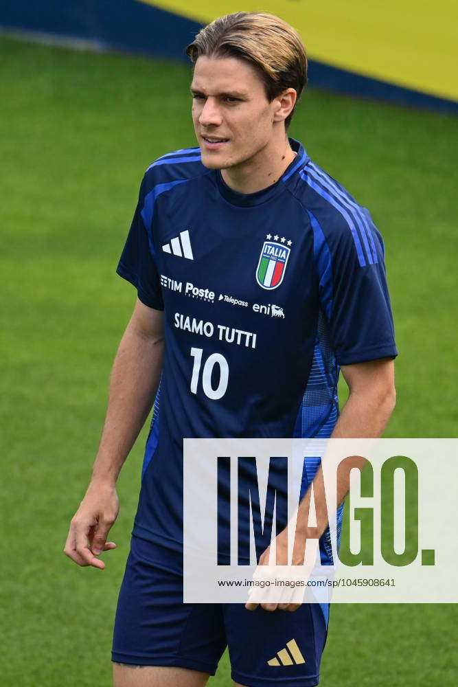 Florence, Italy: Italian player Nicolo Fagioli during Italy training ...