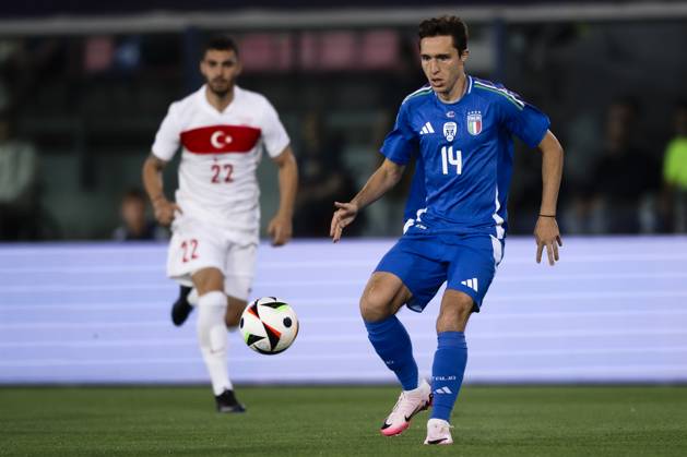 Italy v Turkey - Friendly Federico Chiesa of Italy is challenged by ...