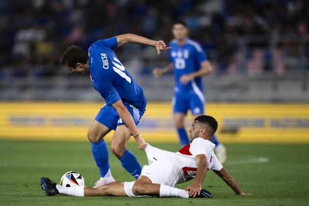 Italy v Turkey - Friendly Federico Chiesa of Italy is challenged by ...