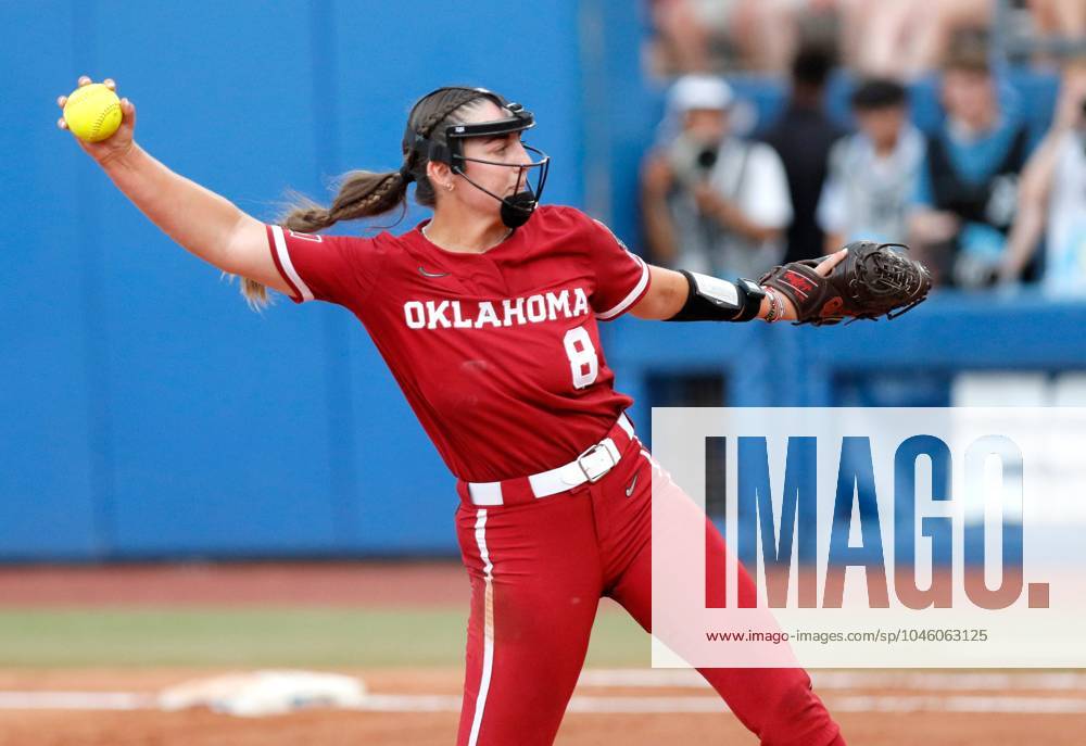 Syndication: The Oklahoman Oklahoma starting pitcher Karlie Keeney (8 ...