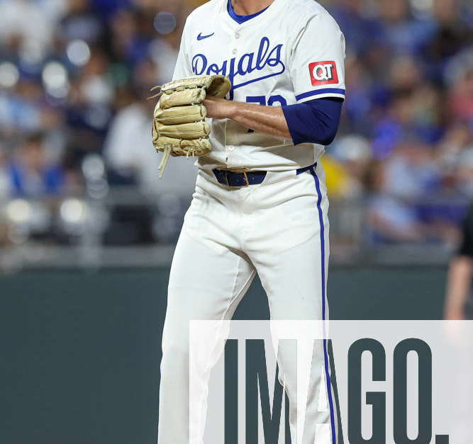 June 10, 2024: Kansas City Royals pitcher Sam Long (73) prepares to ...